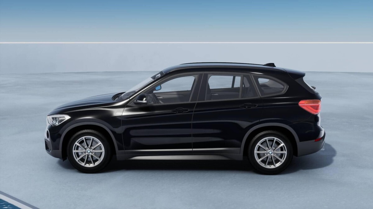 BMW X1 F48 2015F48 2015 | Czarny | SUV | Diesel | 116KM | 1496cm3 | 14300 | Automatyczna ...