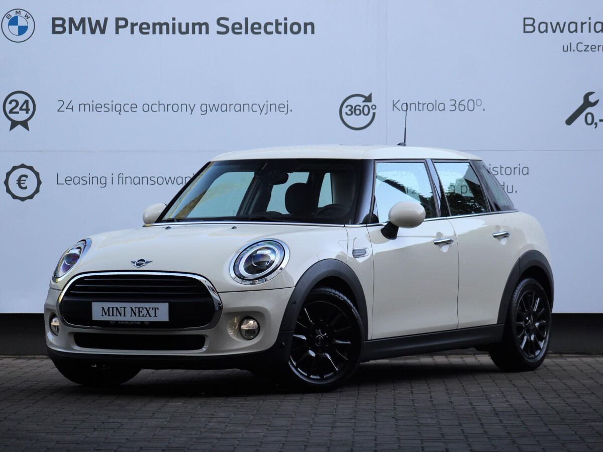 Używany MINI One '2019 Benzyna 102KM Aut. | Bawaria Motors Warszawa ...