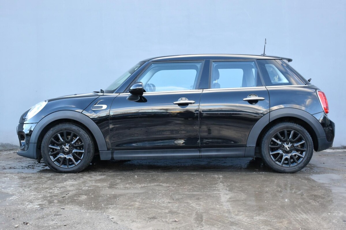 Używany MINI One '2017 Benzyna 102KM Aut. | Bawaria Motors Gdańsk ...